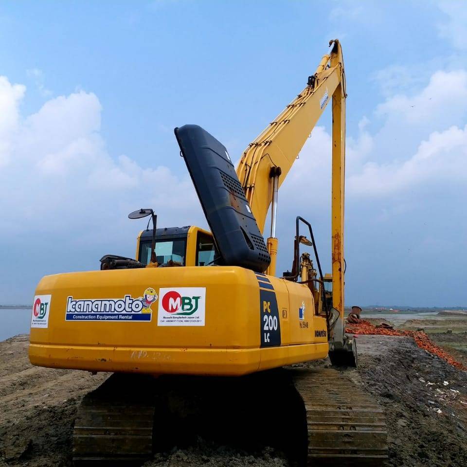 Long Boom Excavator | The Largest Equipment Rental Network | BdRentz